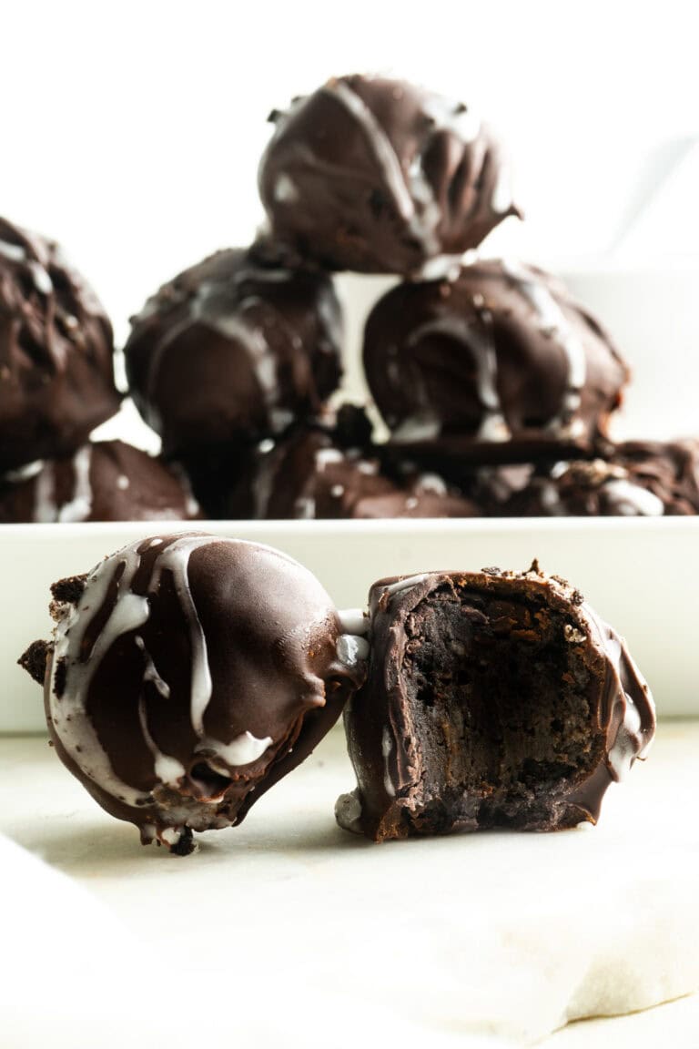 Simple Southern Italian Lemon Cookies know as Tarallucci- The Delicious ...