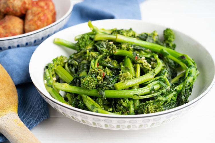 Sautéed Rapini Recipe (broccoli rabe)- The Delicious Spoon