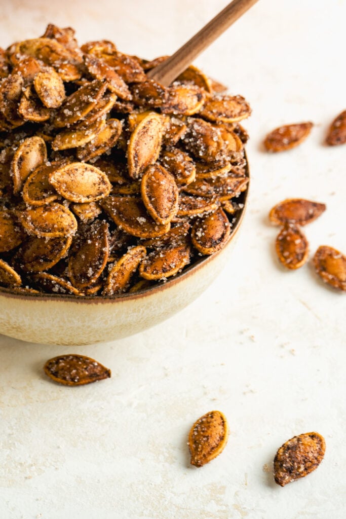 Easy Roasted Pumpkin Seeds with Cinnamon Sugar